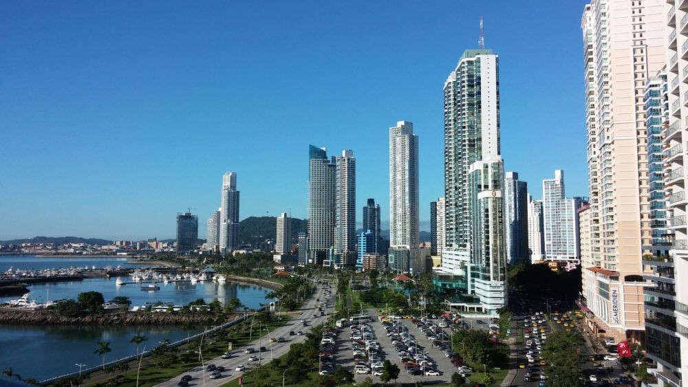 10 Mejores Lugares para Visitar en Panamá (con Fotos y Mapa)
