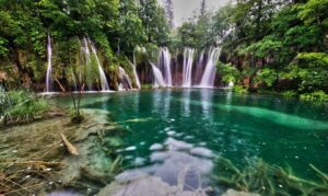 15 Lagos más bonitos del mundo