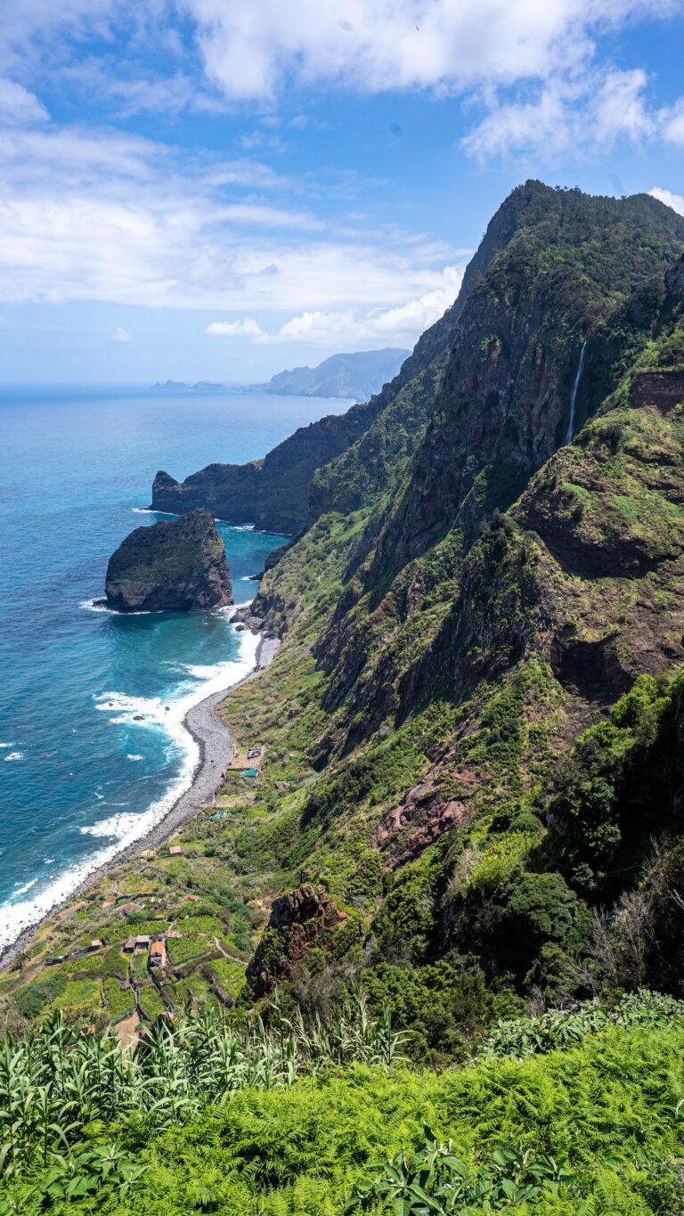Historia de Madeira: Idioma, Cultura, Tradiciones