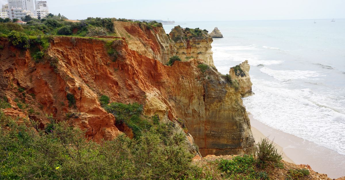 Praia da Rocha: Los lugares imprescindibles que debes visitar ...