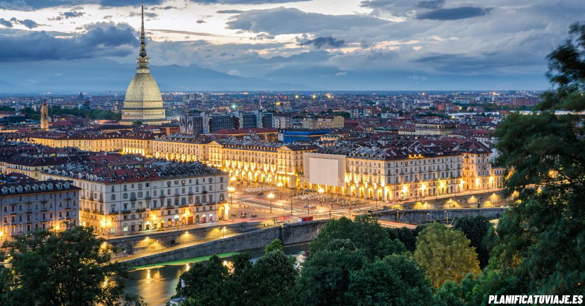 Historia de Turín: Idioma, Cultura, Tradiciones