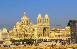 Historia de Marsella: Idioma, Cultura, Tradiciones